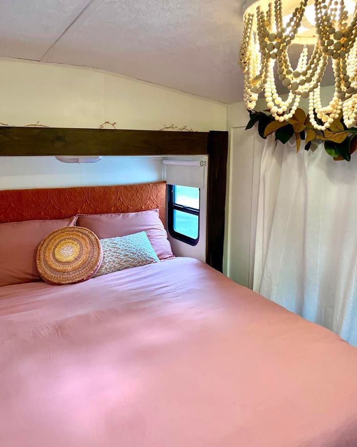 Tour a 370-Square-Foot RV Full-Time Home for Family of 5 | Apartment ...