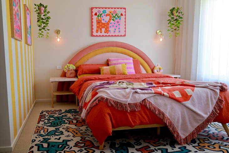 See Inside Artist Cass Danson’s Colorful Home in Melbourne | Apartment ...