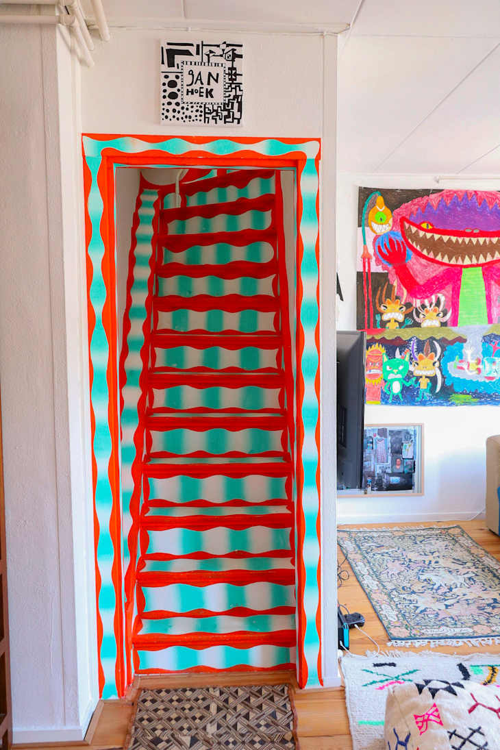 These 11 Stair Railing Ideas Will Inspire Your Next Project | Apartment ...