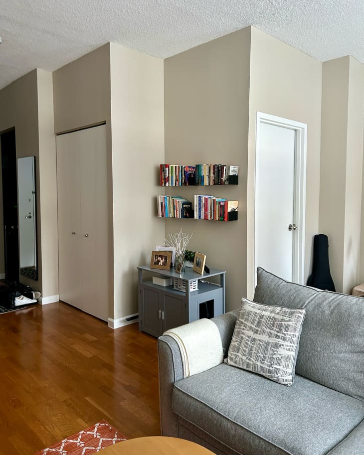 Tour a 480-Square-Foot Upper West Side Studio Apartment | Apartment Therapy