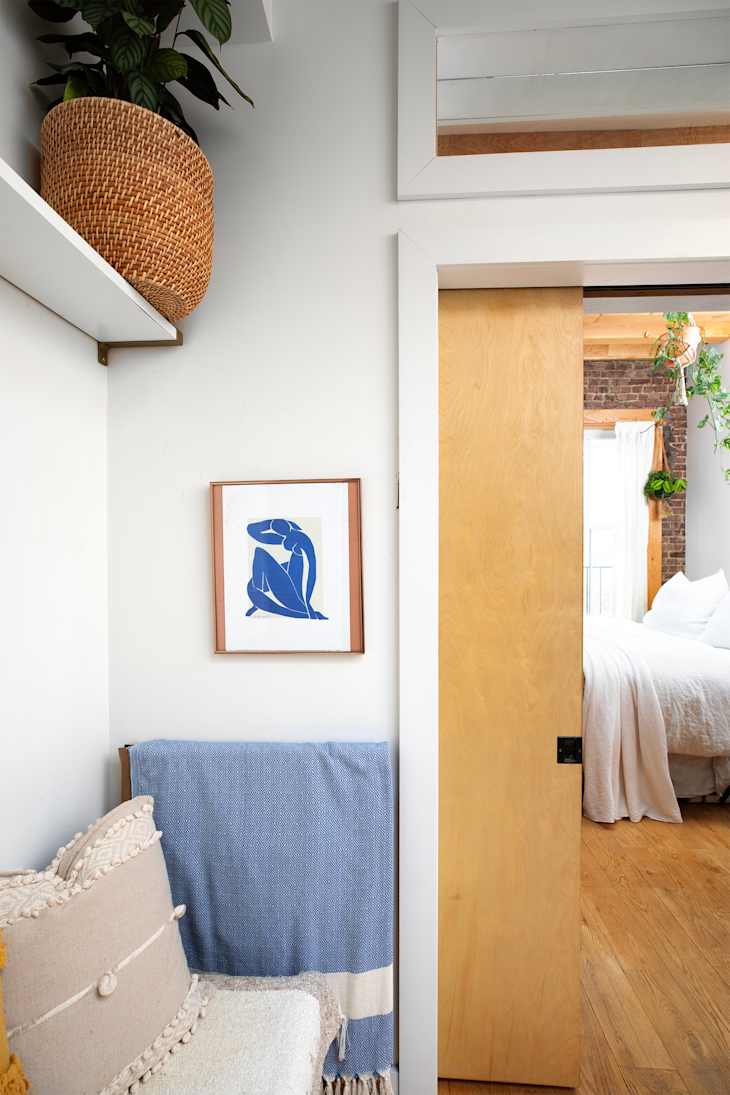 Tour This 375-Square-Foot New York City Studio Apartment | Apartment ...
