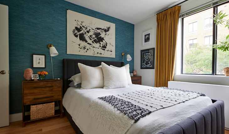 See Inside a Small Hell’s Kitchen Rental Apartment | Apartment Therapy