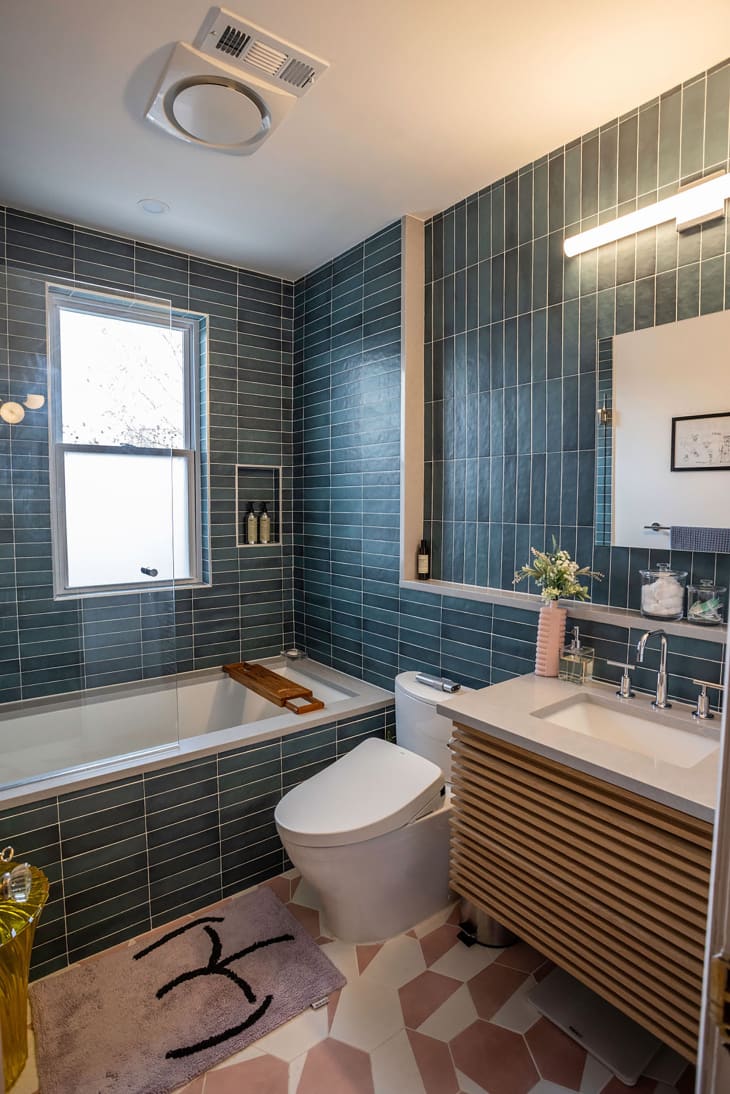 A “Very Early 2000s” Bathroom Gets a Colorful Tile Upgrade | Apartment ...