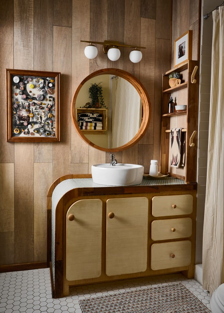 Tour an Atlanta House With Custom Woodwork and Cabinets | Apartment Therapy