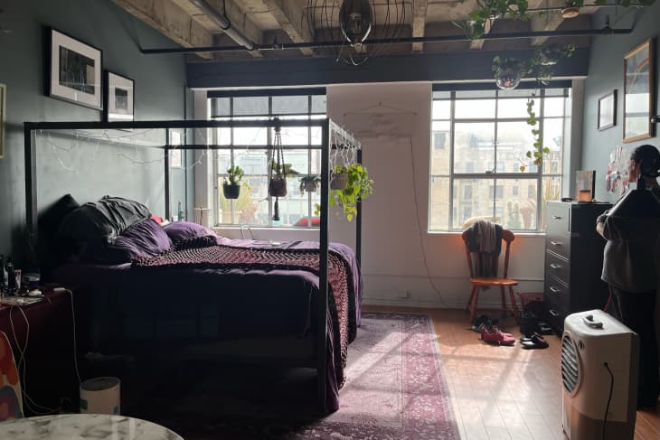 A Colorful Bedroom Makeover Adds “a Dose of Dopamine” | Apartment Therapy