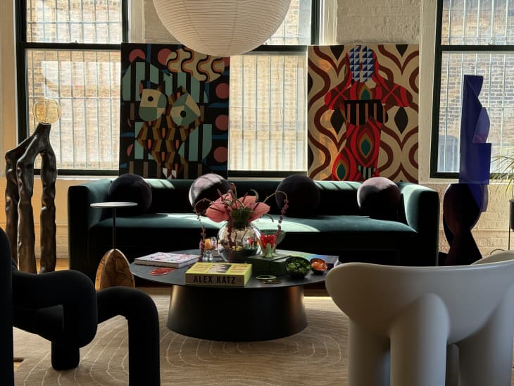 Tour This Chicago Loft That’s Bursting With Gorgeous Artwork ...