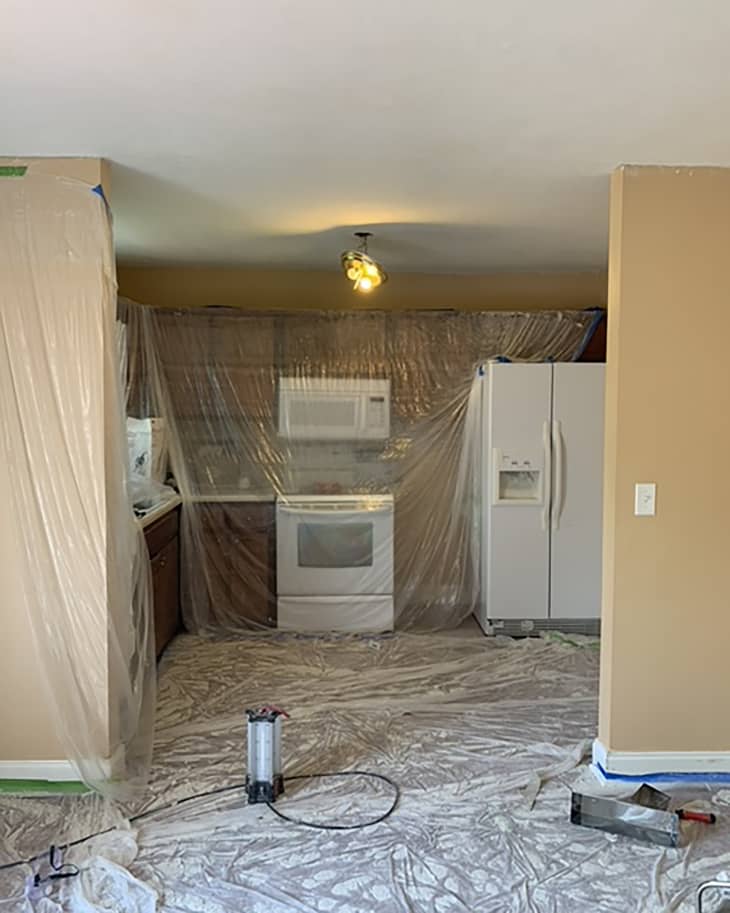 A Dated 1989 Kitchen Gets a Dramatic DIY Makeover for $9,000 ...