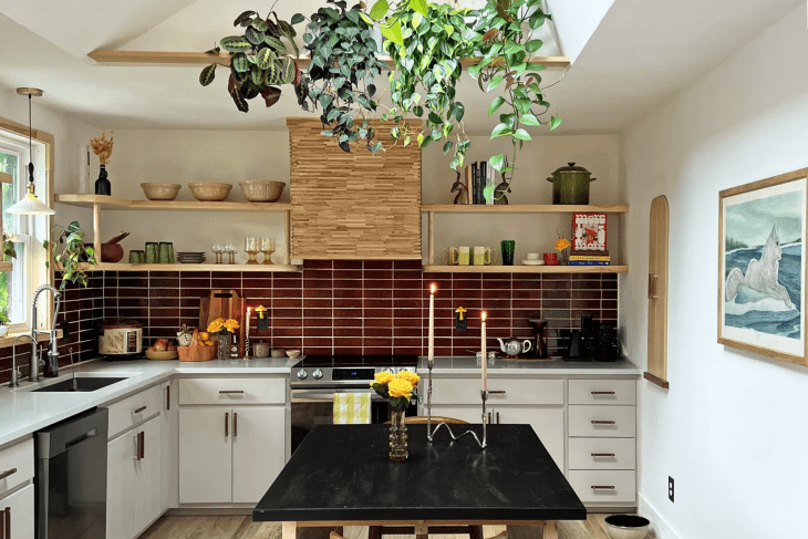 A Dated 1989 Kitchen Gets a Dramatic DIY Makeover for $9,000 ...