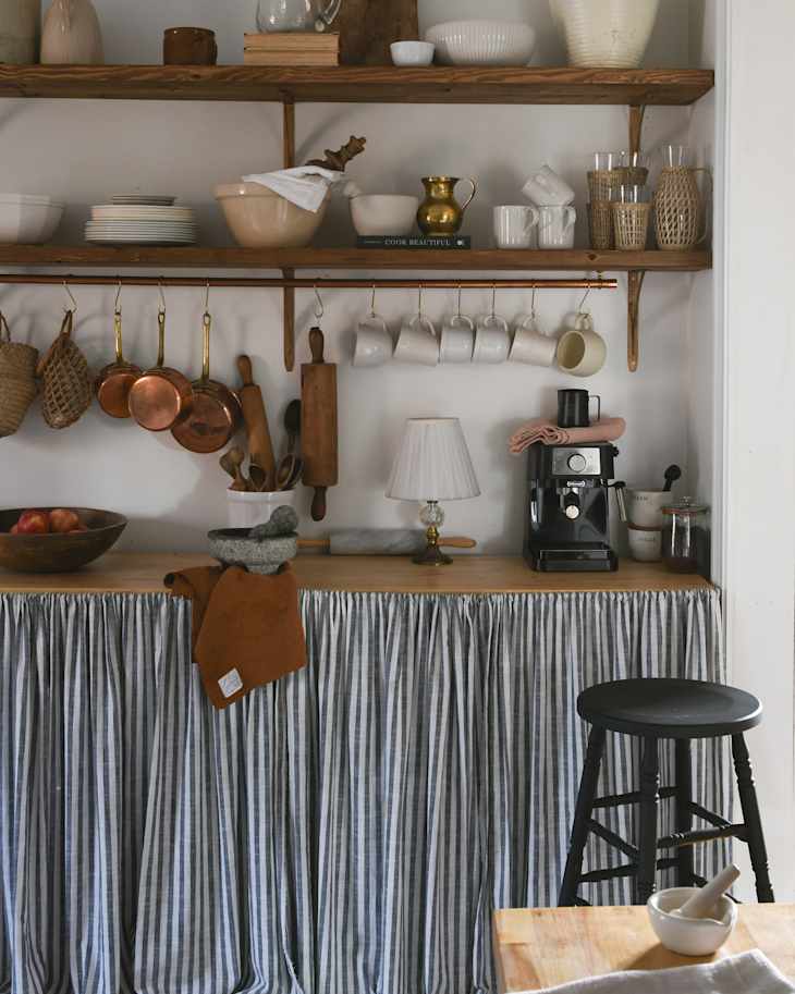 Before & After: A “Dark, Claustrophobic” Kitchen Gets an Airy Update ...