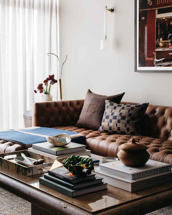 See Inside a Bland 2000s Condo Paris-Inspired Transformation ...