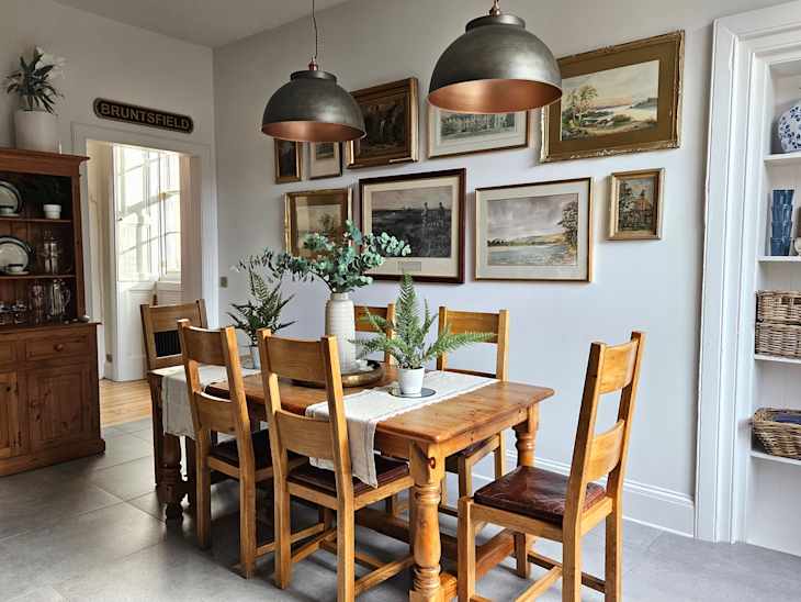 Tour a Renovated Traditional Style Edinburgh Flat From 1883 | Apartment ...