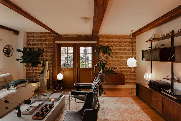 See Inside an Amsterdam Rental With Exposed Brick Walls | Apartment Therapy