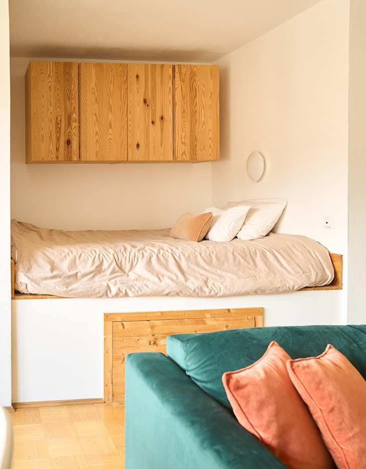 Explore a Cute and Cozy Small Germany Studio Apartment | Apartment Therapy