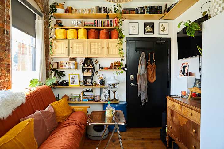 Tour a Brilliantly Designed 200-Square-Foot SF Micro Studio | Apartment ...