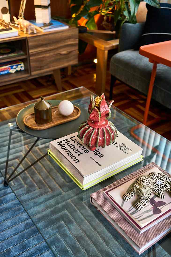 See Inside of a Warm, Modern 1950s Mexico City Apartment | Apartment ...