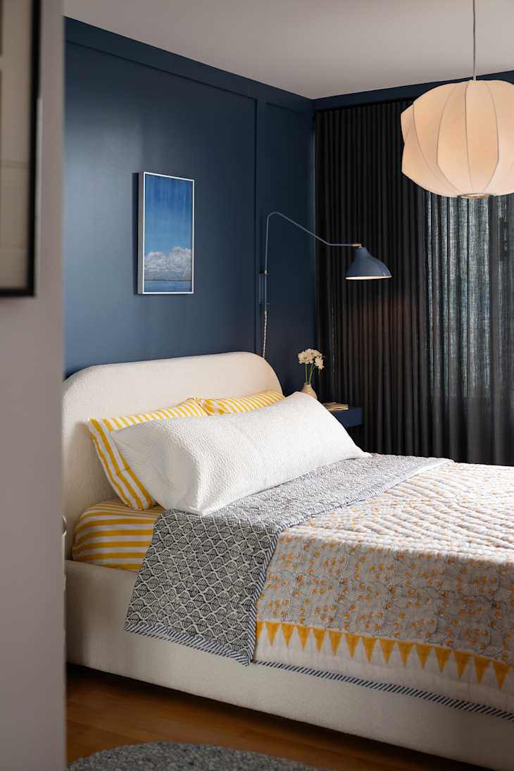 25 Small Guest Bedroom Ideas Straight Out of Real Homes | Apartment Therapy