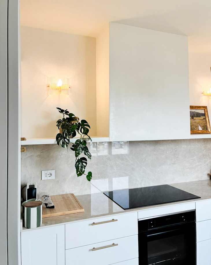 A Soft Color Palette Makes This a Calm Kitchen in Sicily | The Kitchn