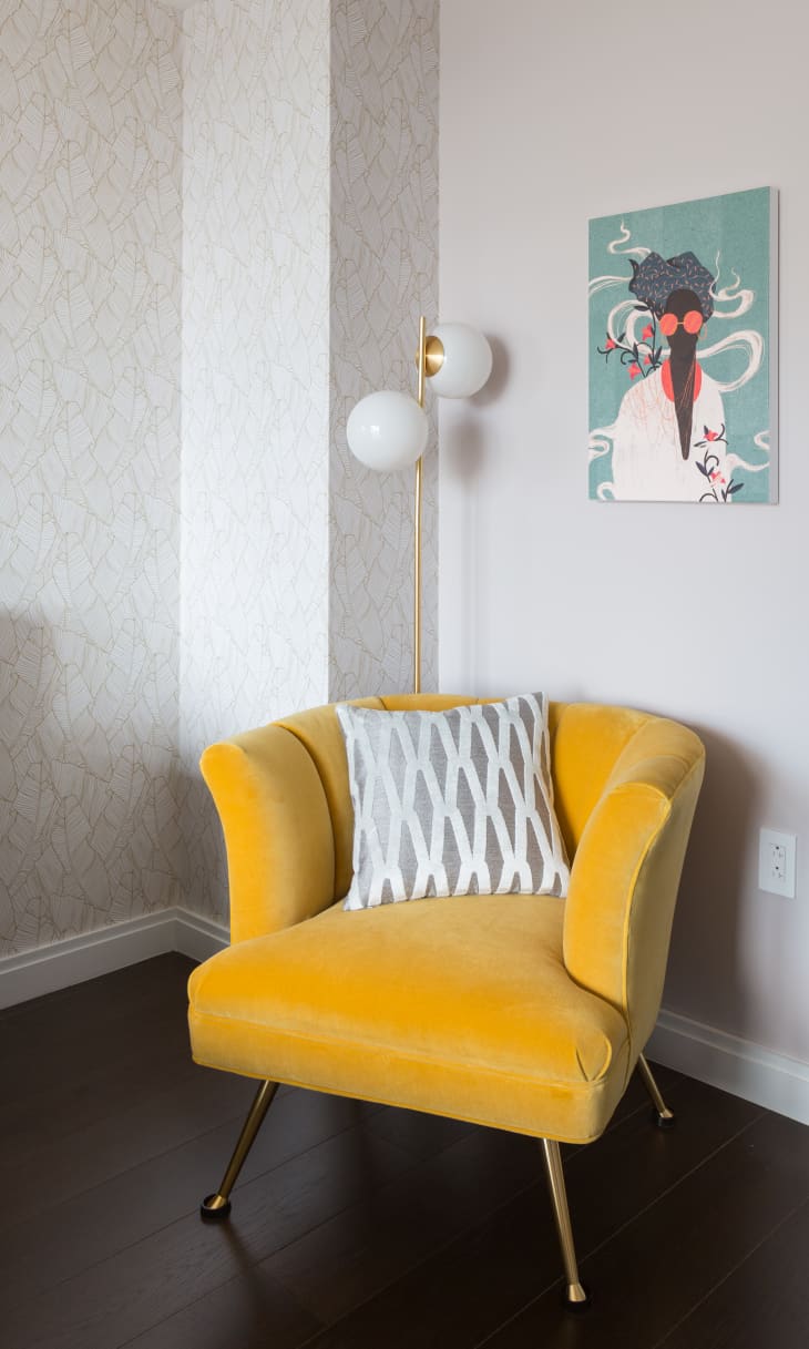 What Colors Go With Yellow? Try These Complementary Colors | Apartment ...