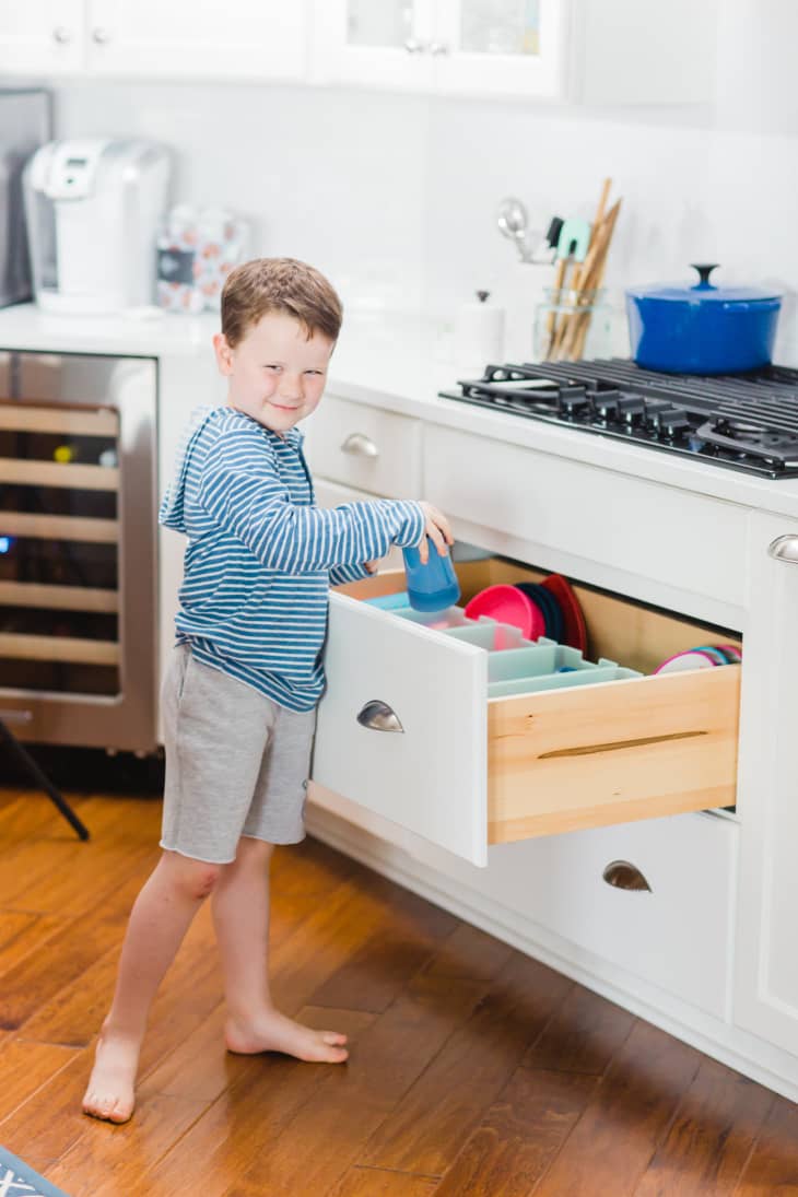 Simple Steps for Ruthlessly Clearing Clutter | Apartment Therapy