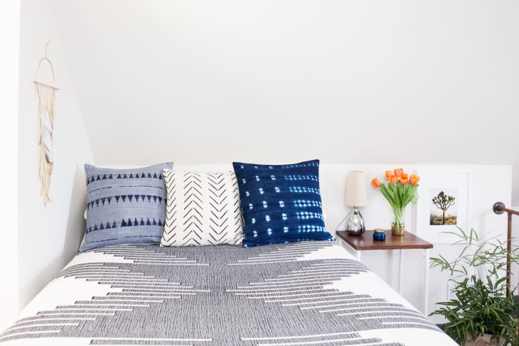 Overcoming an Awkward Space: Smart Solutions from a Charming Rental ...