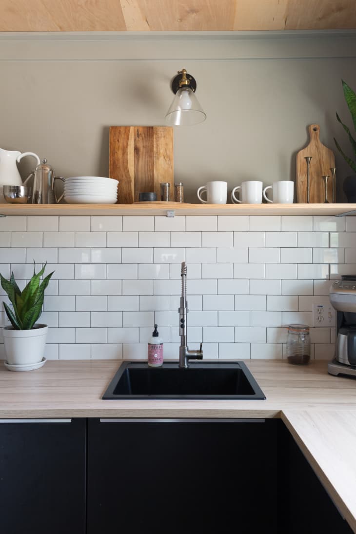 House Tour: A Modest Modern 400-Square-Foot Garage Home | Apartment Therapy