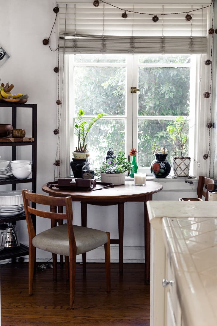 8 Bright, Bold Ways to Decorate With String Lights | Apartment Therapy