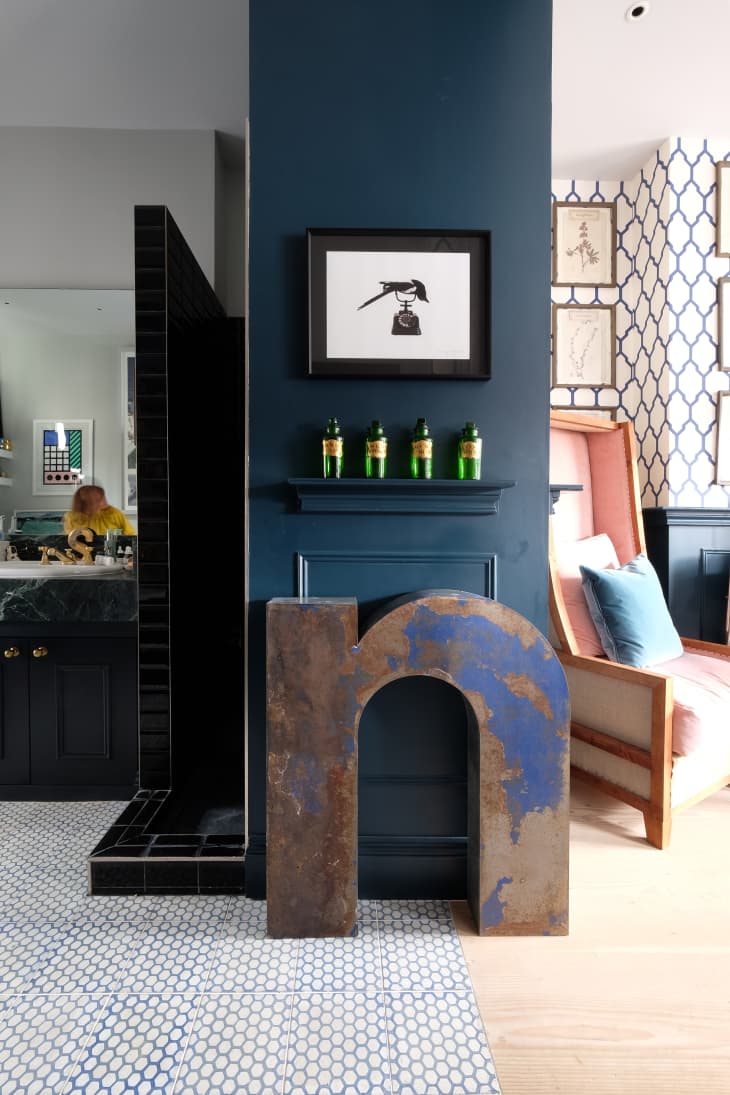 6 Ways to Use the “Little Walls” in Your Home | Apartment Therapy