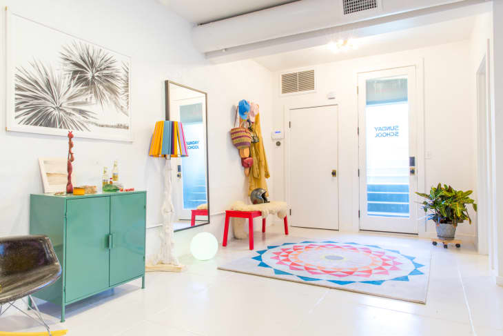 12 Functional & Organized Family Entry Spaces | Cubby