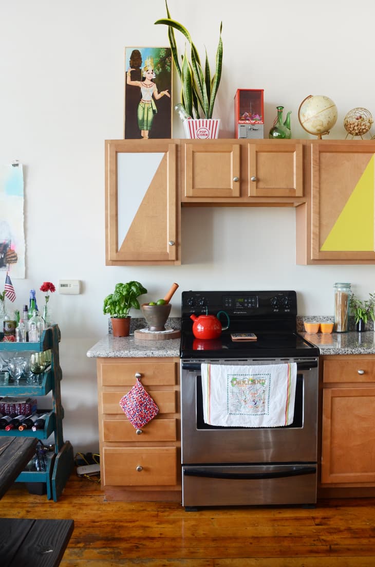 8 Small-Space DIY Projects Using Sample Cans of Paint | Apartment Therapy