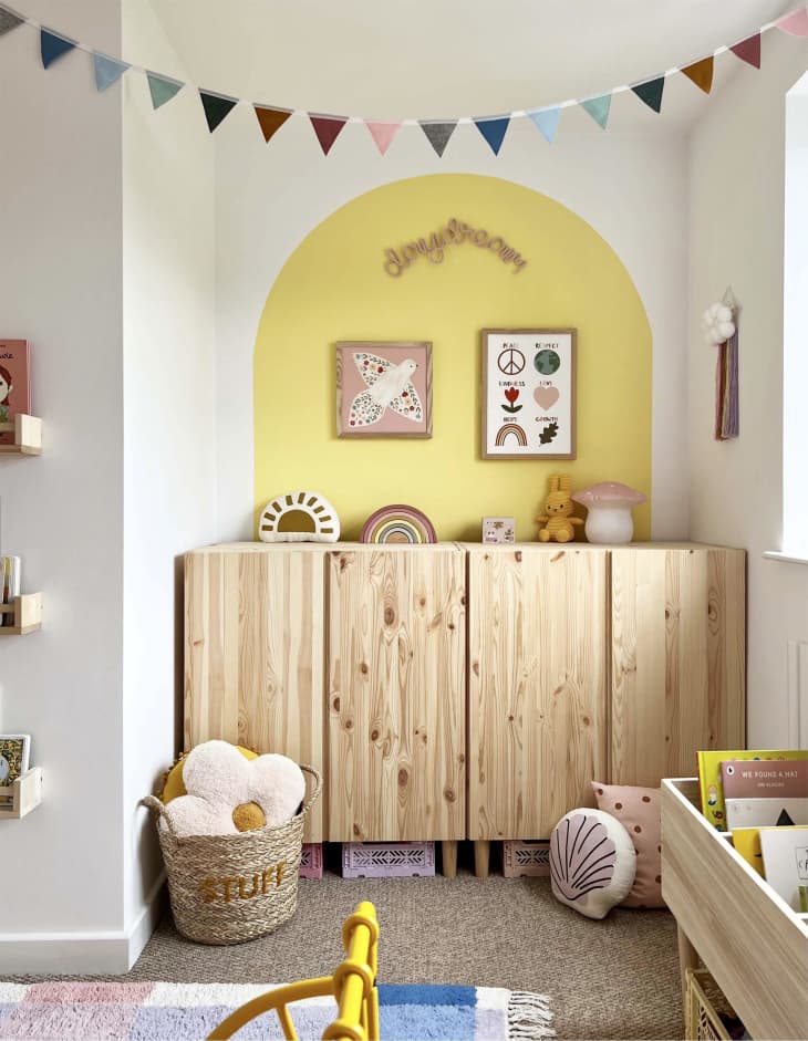 20 Kids Room Storage Ideas - How to Organize Toys, Books & Clothes ...