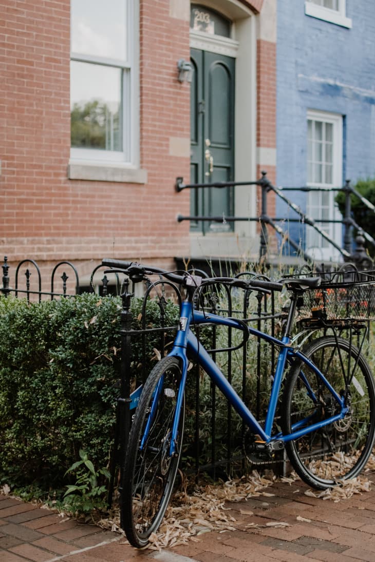 Here's How to Take a TikTok "Color Walk" | Apartment Therapy