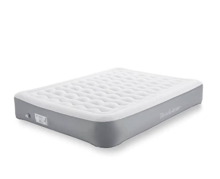 Best Air Mattress for 2022 - Top Inflatable Guest Beds For Small Spaces ...