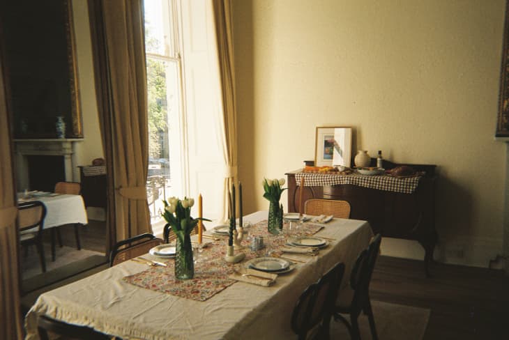 What an & the Table Dinner Party With Strangers Is Like | Apartment Therapy