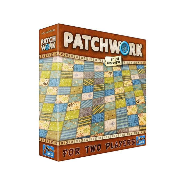 10 Quick Board & Card Games That Take Less Than an Hour to Play | Apartment Therapy