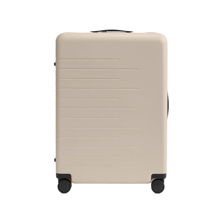 Your Suitcase Sizes Guide (No More Surprise Bag Fees!) | Apartment Therapy