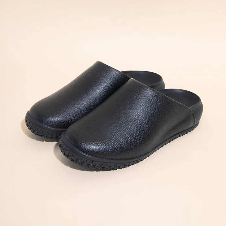 15 Cozy Ways to Make Your Home Feel & Smell Like Fall | Apartment Therapy