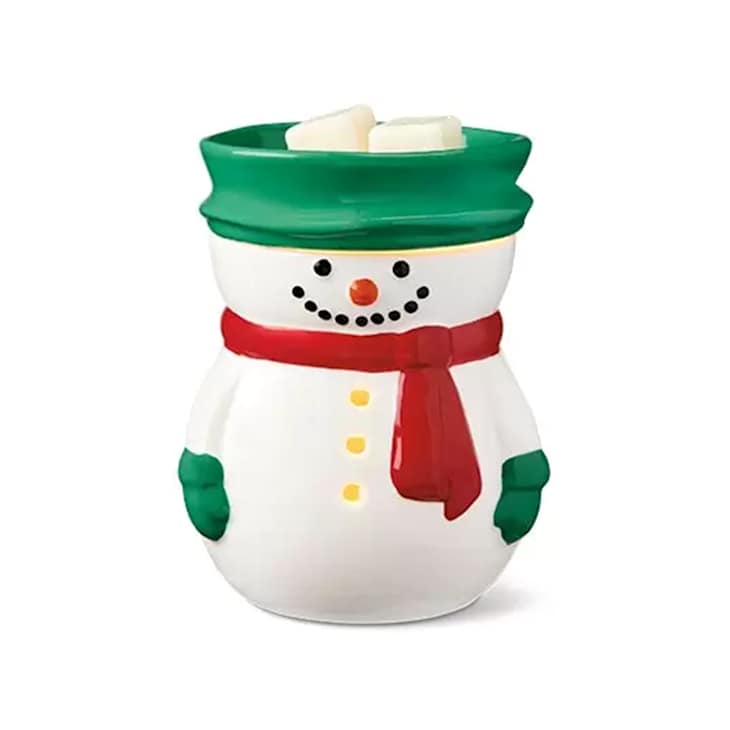 Aldi Is Selling Adorable $7 Holiday Wax Warmers | Apartment Therapy