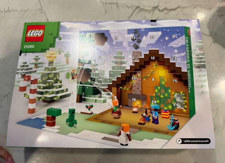 The LEGO Minecraft Advent Calendar for 2025 Is a Hit | Apartment Therapy