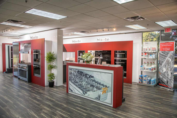 How to Pronounce "Miele," the German Vacuum Company | Apartment Therapy