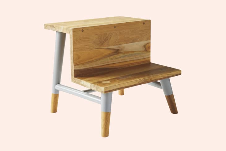 11 Handy and Accessible Things Every Short Person Needs at Home ...