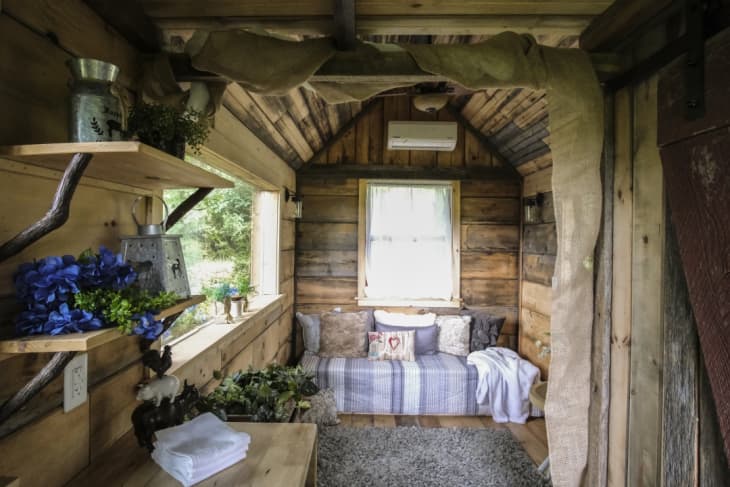 6 Tiny Houses Under $30K - Affordable Tiny House Kits (on Wheels or ...