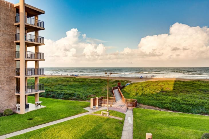 These Are the Best Budget Beach Vacation Rentals, Starting at $15 per ...