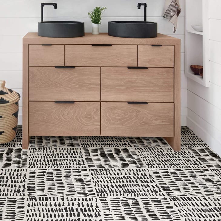 Hilary Duff's kitchen tile is bold and stunning | Apartment Therapy