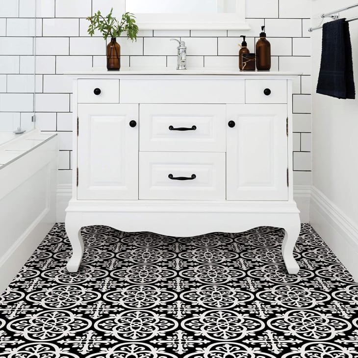 Hilary Duff's kitchen tile is bold and stunning | Apartment Therapy