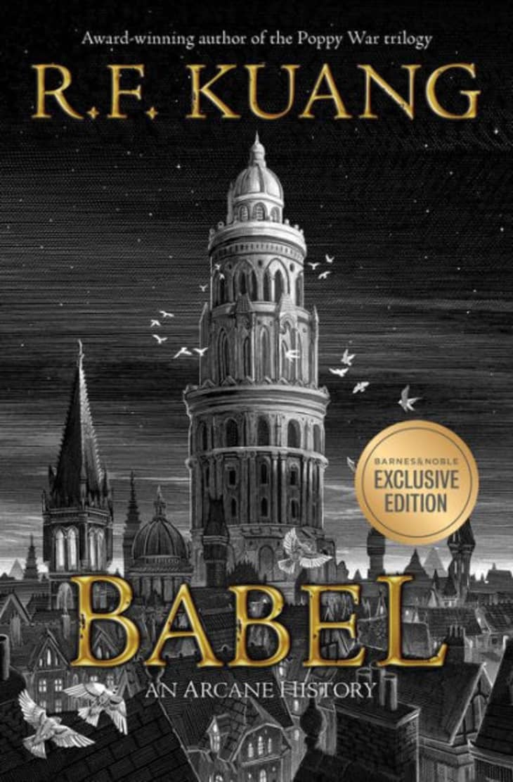 The Best Books of 2022, According to Barnes & Noble | Apartment Therapy
