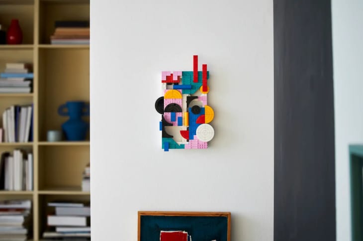 LEGO’s New Modern Art Set Creates Gorgeous Gallery Walls | Apartment ...