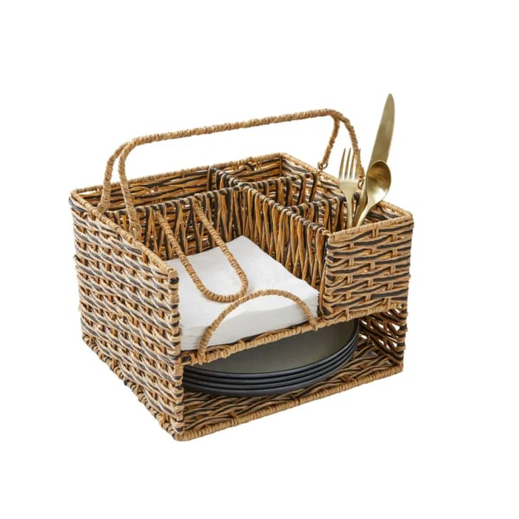 Walmart’s Patio Serveware Set Is Back in Stores | Apartment Therapy