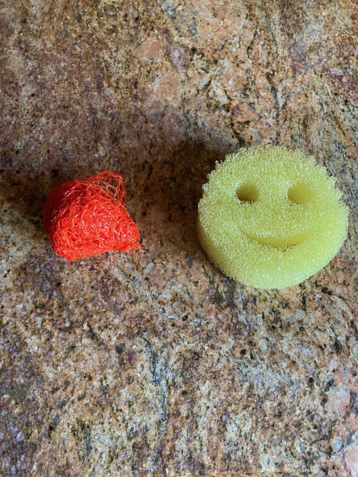 TikTok Hack for DIYing a Scrub Daddy | Apartment Therapy