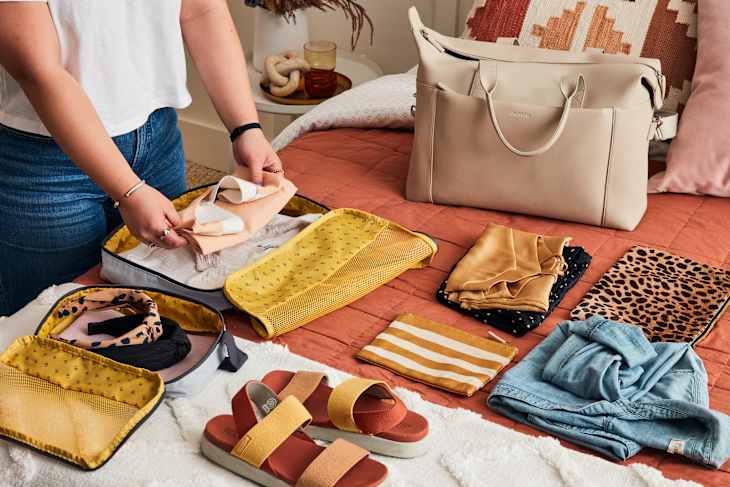 How I Packed for a College Semester in One Suitcase | Dorm Therapy
