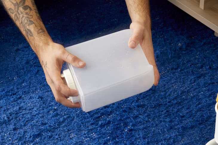 How to Clean a Humidifier with Vinegar | Apartment Therapy